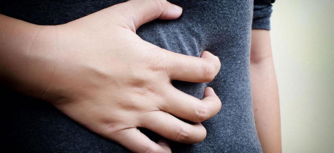 Symptoms of Diverticulitis | Things Health