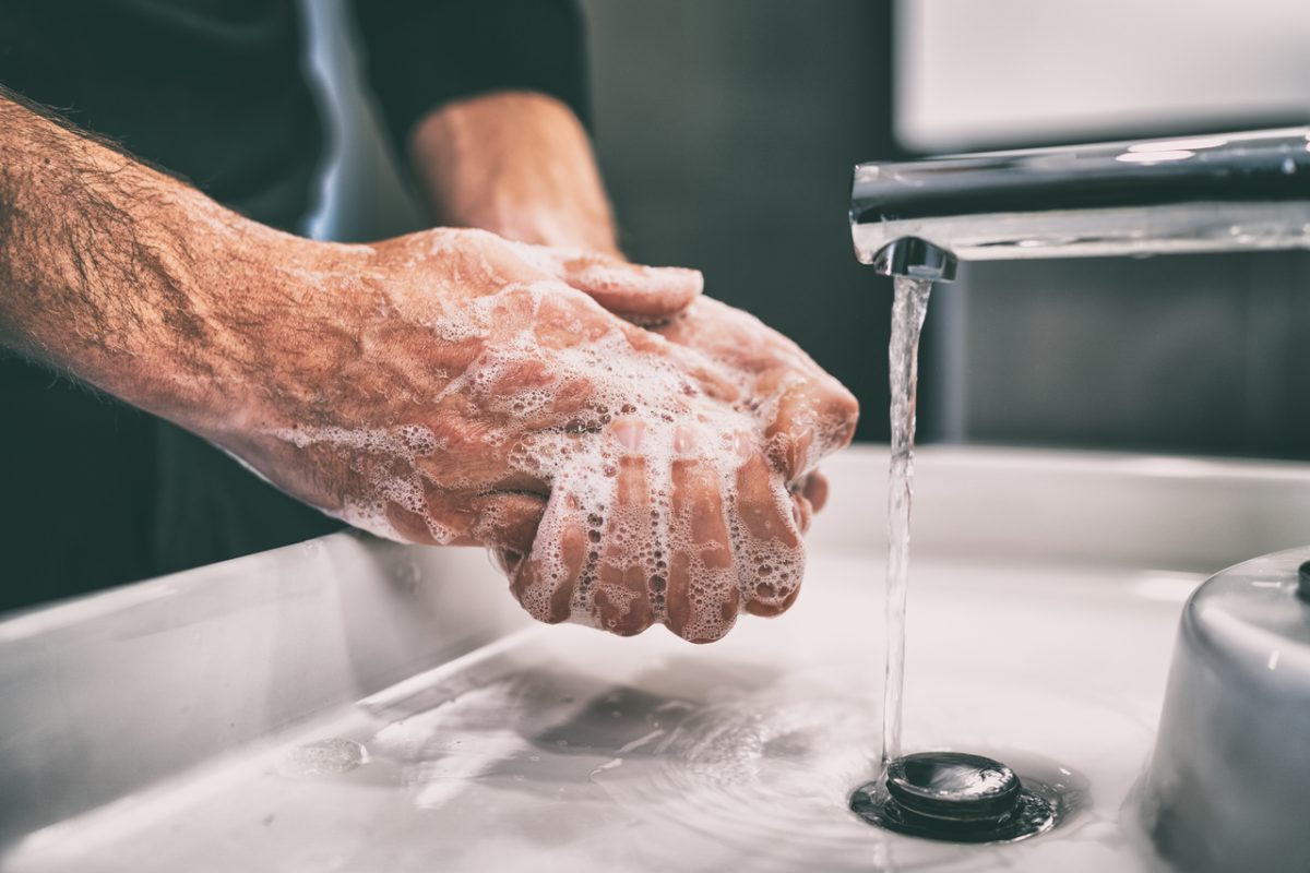 Suffering From Dry Hands? Here Are Some Tips To Relieve The Dryness ...